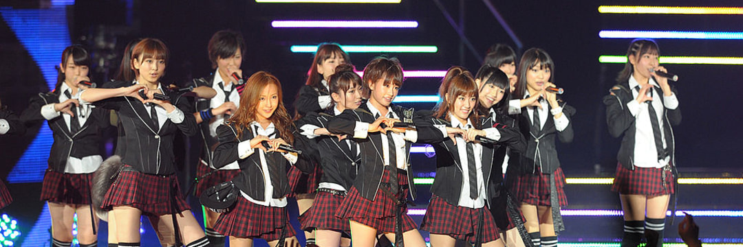 「前田敦子」「大島優子」「篠田麻里子」らAKB48の水泳大会をファンが観覧…ブレイク前にAKB48が開いた「神イベント」の数々（戸賀崎 智信） | 現代ビジネス | 講談社