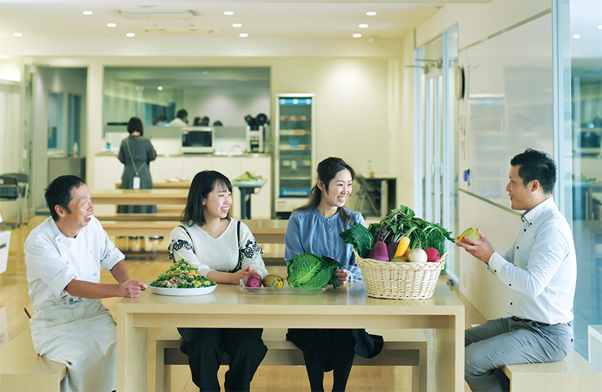 多彩な惣菜を展開する「RF1（アール・エフ・ワン）」のひと皿ができるまで[PR]（FRaU編集部） | FRaU